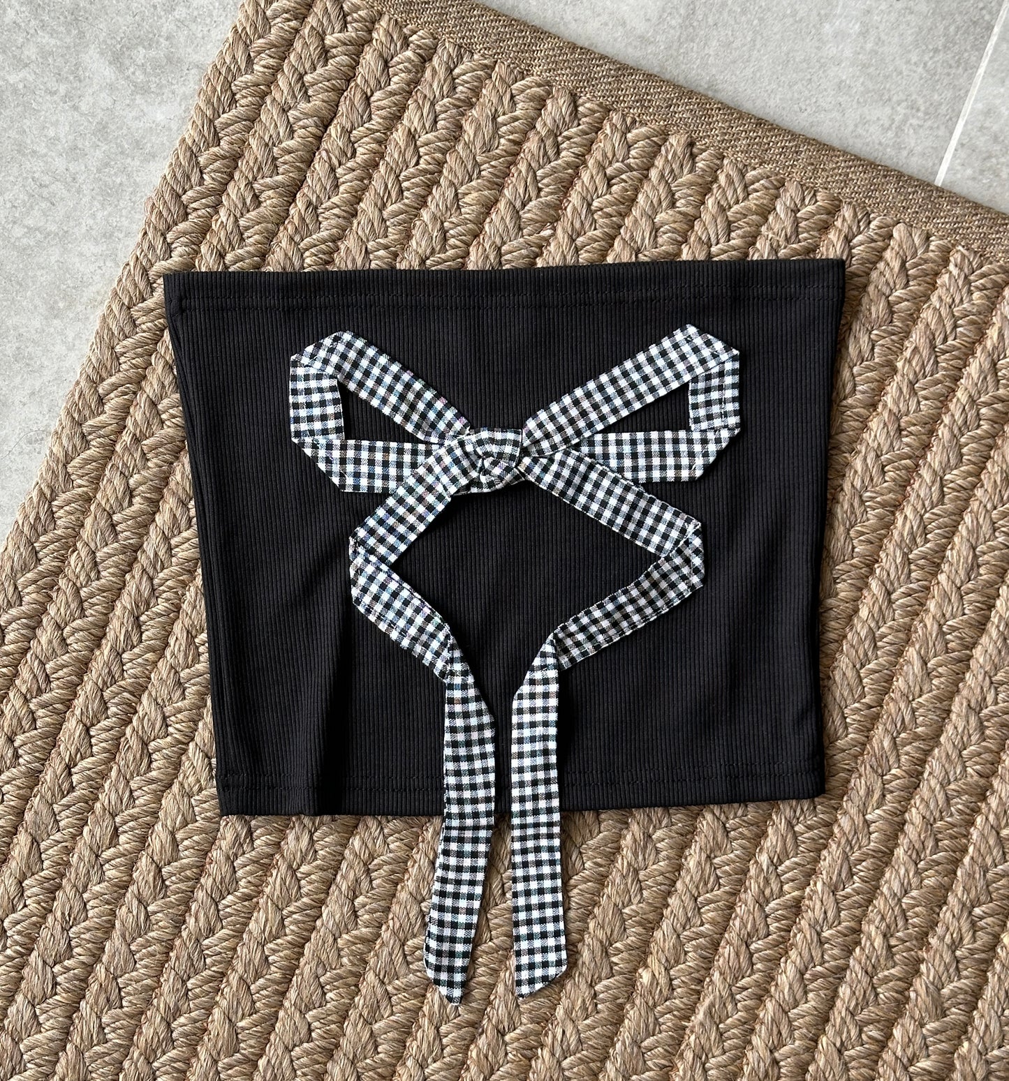 #T213 Checkered Ribbon Tube Top – Get Ready With Me